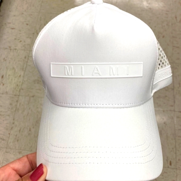 Robin Ruth | Accessories | Classic White Miami Cap Nwt | Poshmark
